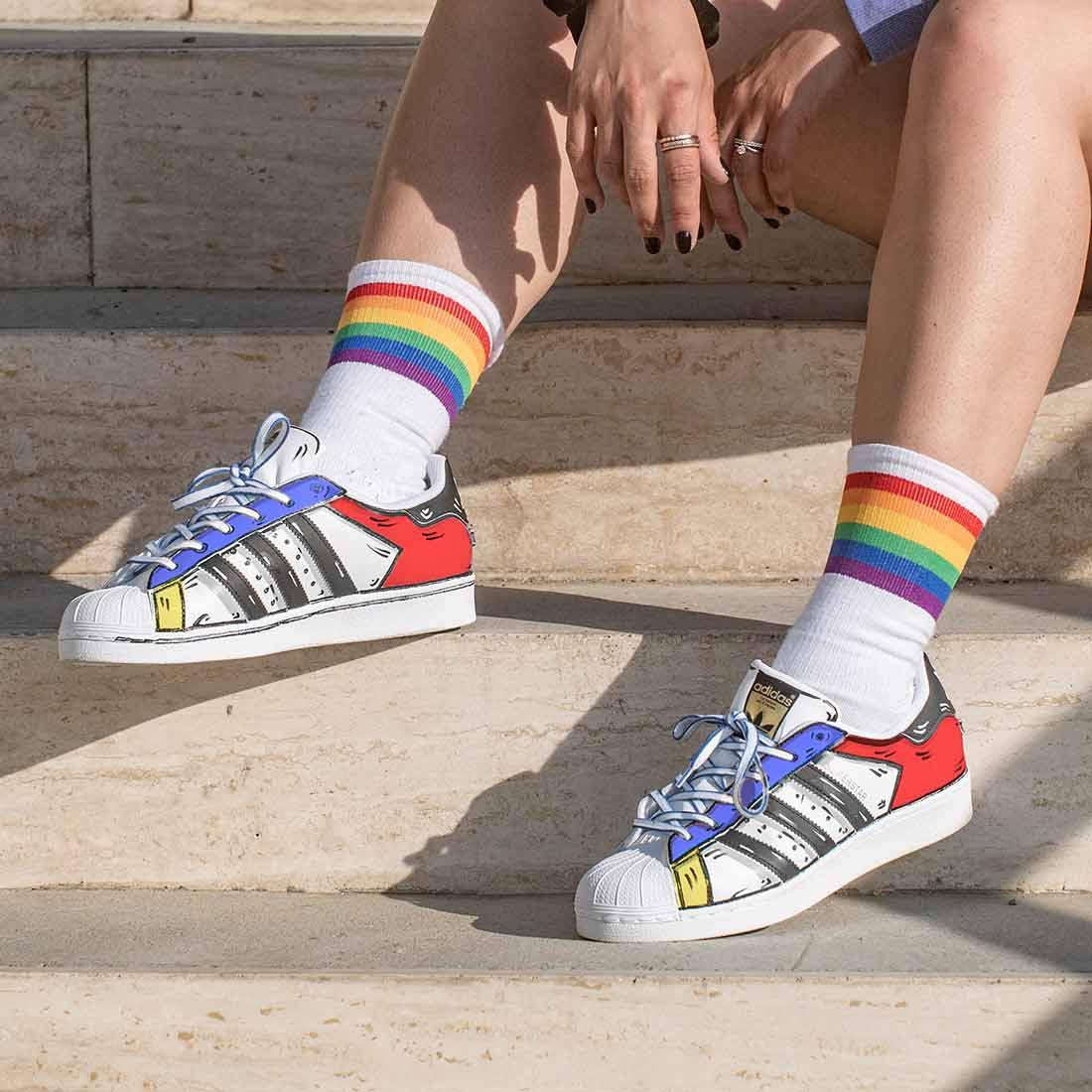 Adidas Superstar Cartoon 2D - Rosse Gialle e Blu | Spedizione GRATIS in ...